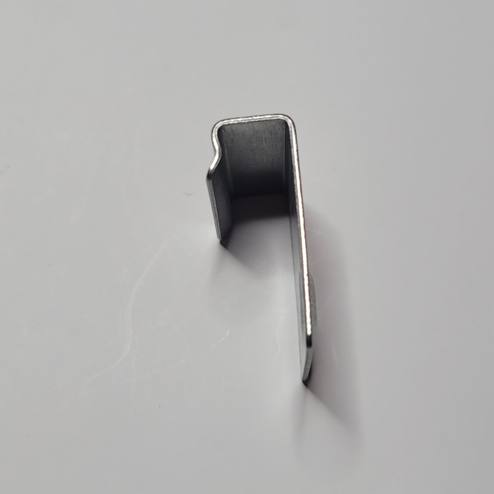 Box Of Composite Decking Starter Clips & Screws